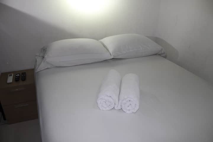 Estudio Entre Estadiocuscatlán,granvía,zonarosa(b) - San Salvador