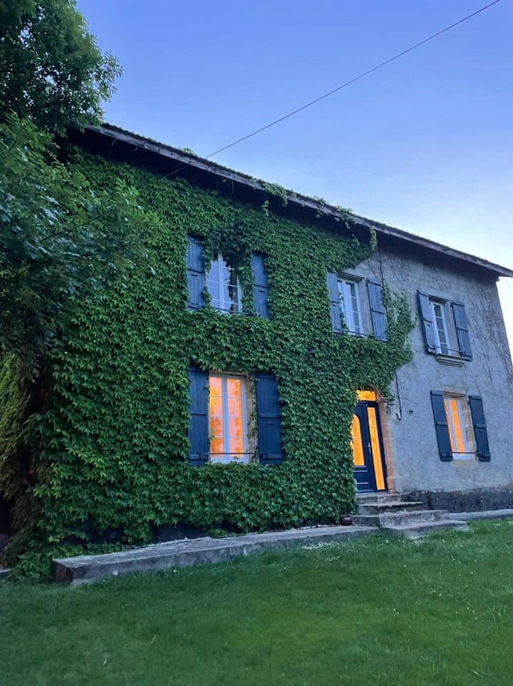 Jolie Bâtisse Familiale - Gers