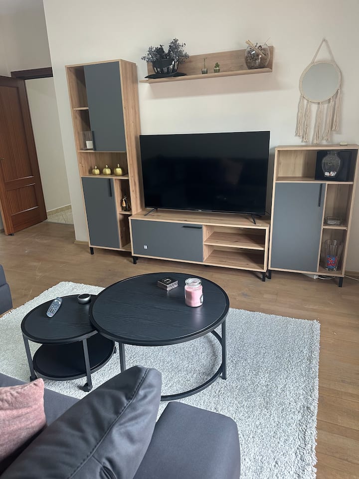 ‘Aksi’ Home - Tirana Center
Dedicated Workspace - Tirana