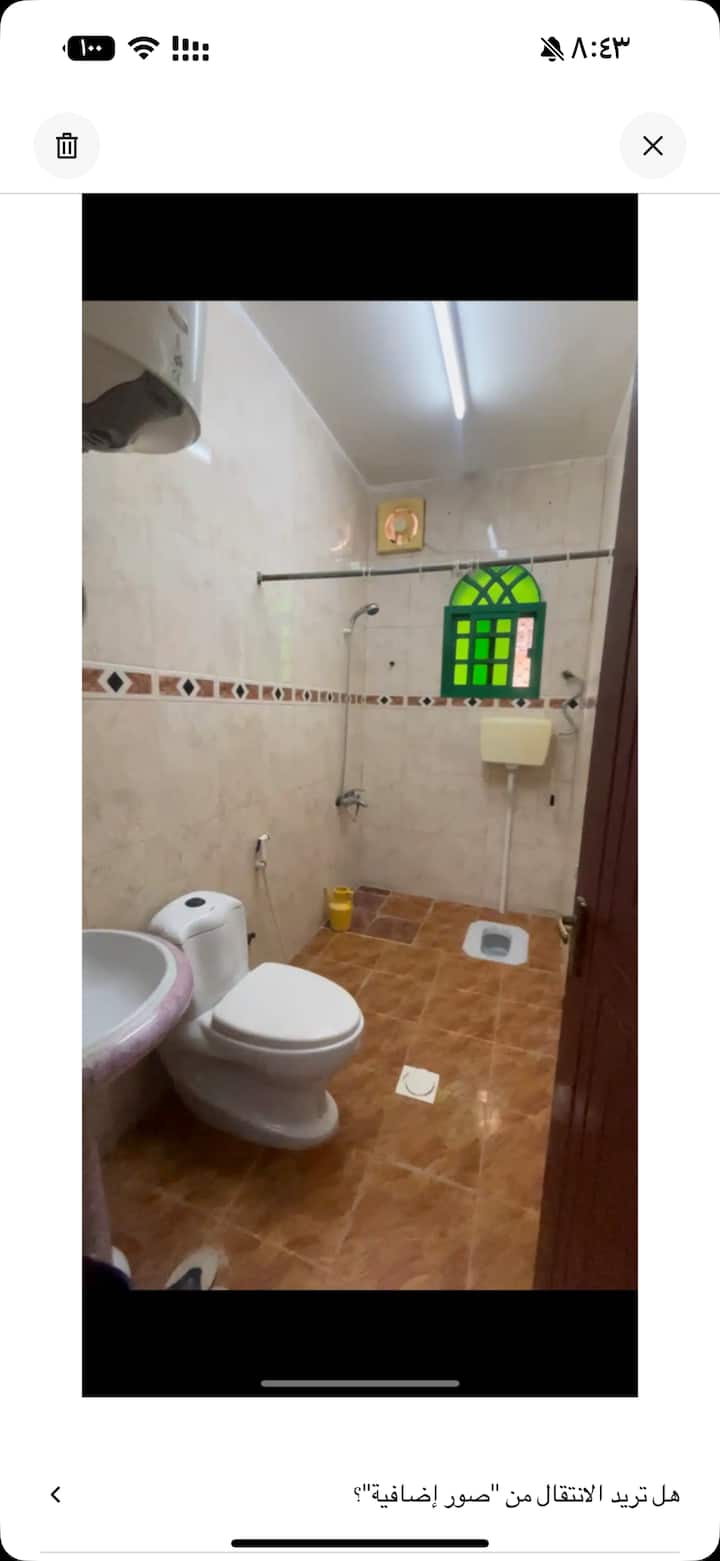 غرفه ودوره مياه خاصه بها ولها مدخل عرض مؤقت - Salalah