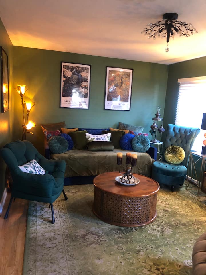 Fully Furnished Attached Granny Flat - La Mesa, CA