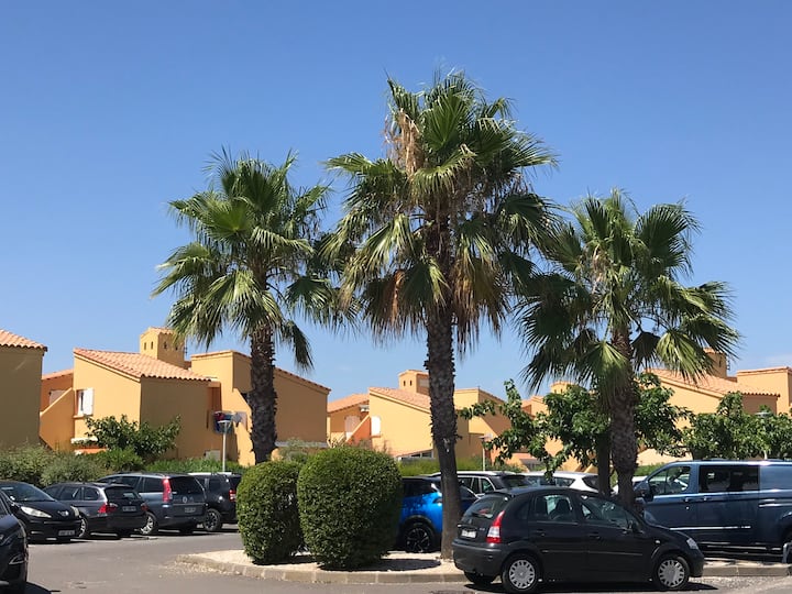 T2 Clim Terrasse - 5 Minutes à Pied De La Plage - Agde