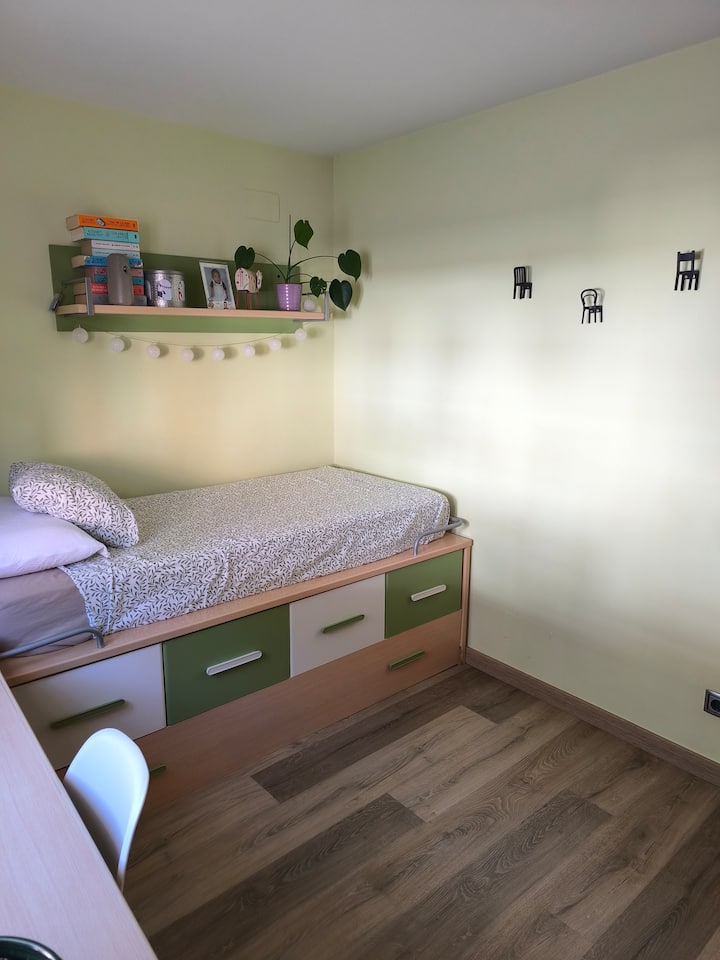 Habitación Cosi Con Excelente Ubicación - Tortosa
