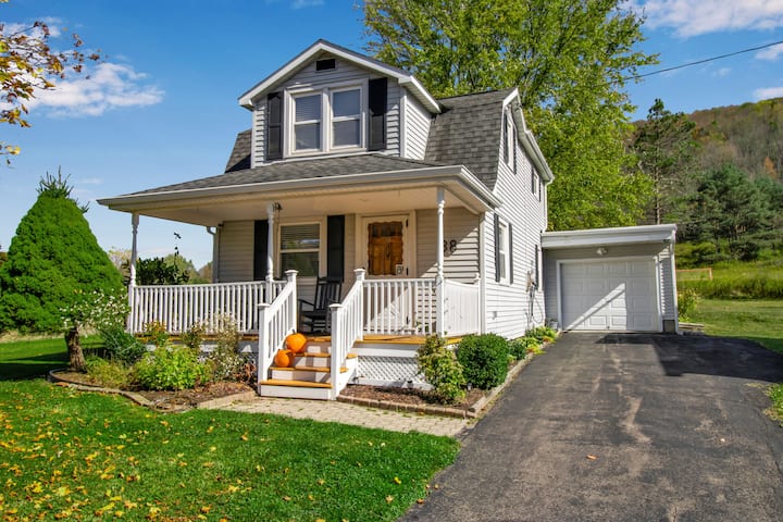 Let's Ski Or Board! Excellent Dates Available! - Ellicottville, NY