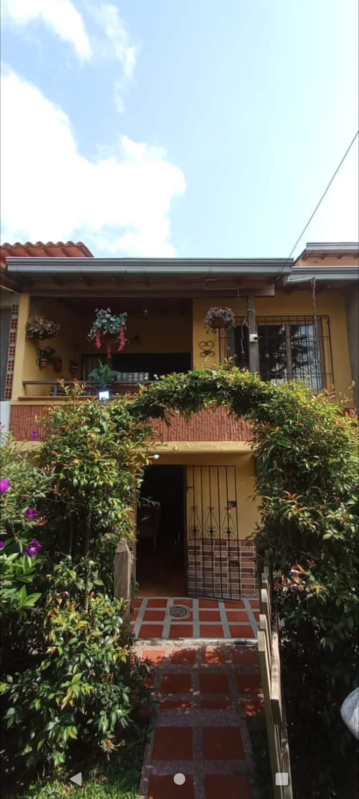 Casa Campestre En La Ceja - La Ceja