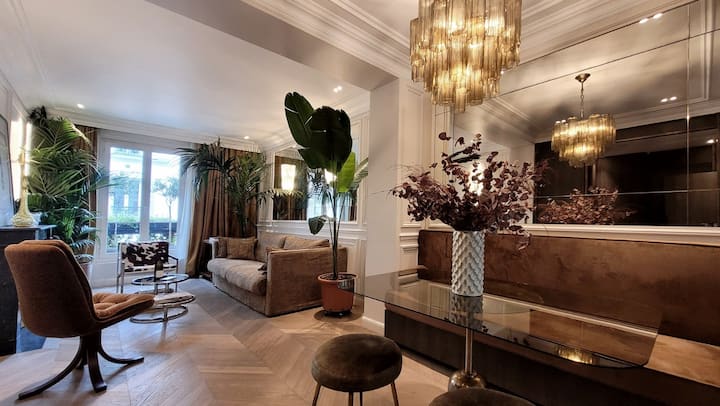 Refined Appartment In Montmartre - Paris