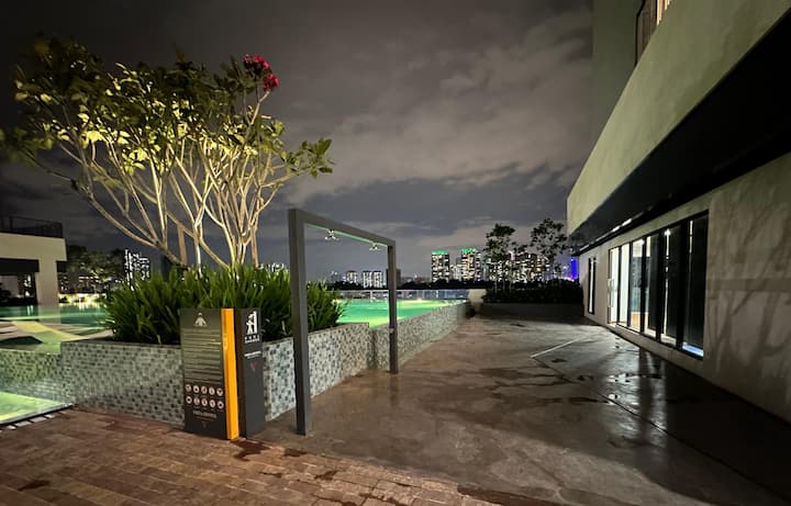 Urban Stay @Vista Sentul Free Motorbike Ride - Kuala Lumpur