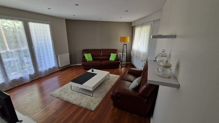 Bel Appartement 2 Ch. + Parking - Nantes