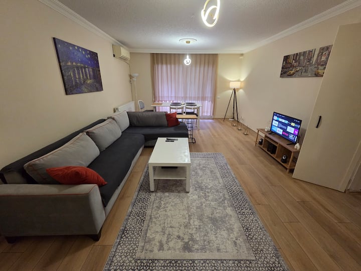 Lüks - Merkezi / Havalimanı, Fuar,  Metro 5 Dakika - Izmir