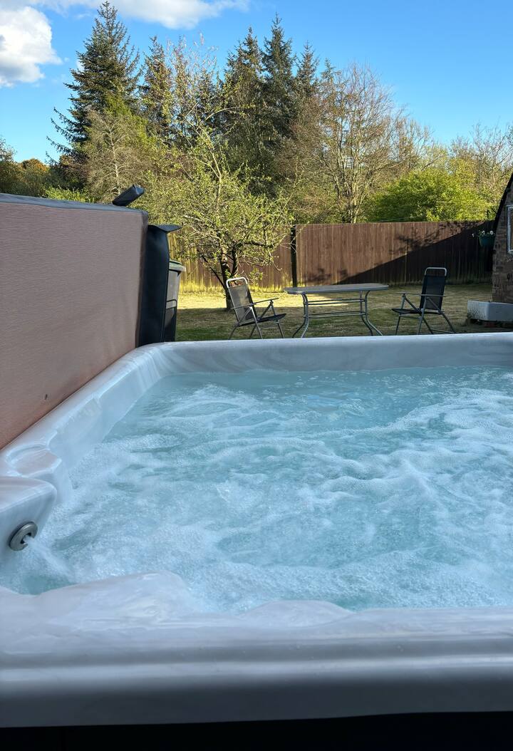 Odea Hot Tub Holiday Cottage - Dumfries