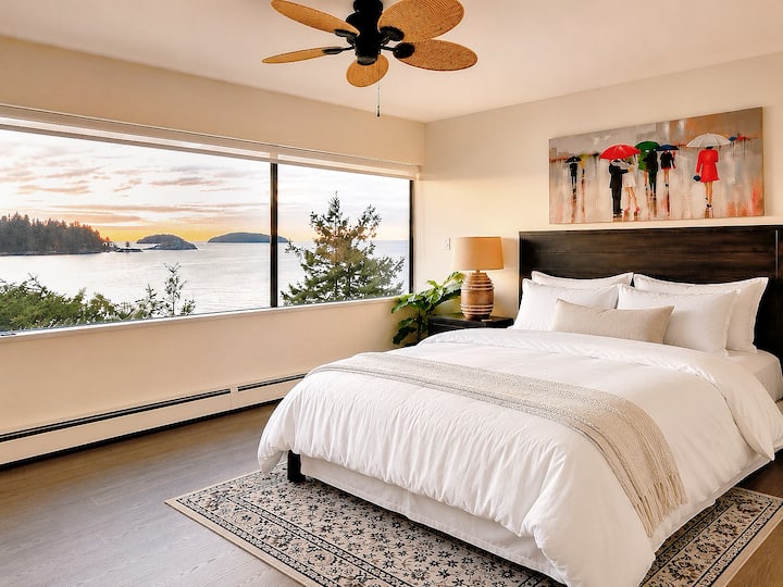 Waterfront Room2 W/ Private Bath&deck Near Marina - Sunshine Coast