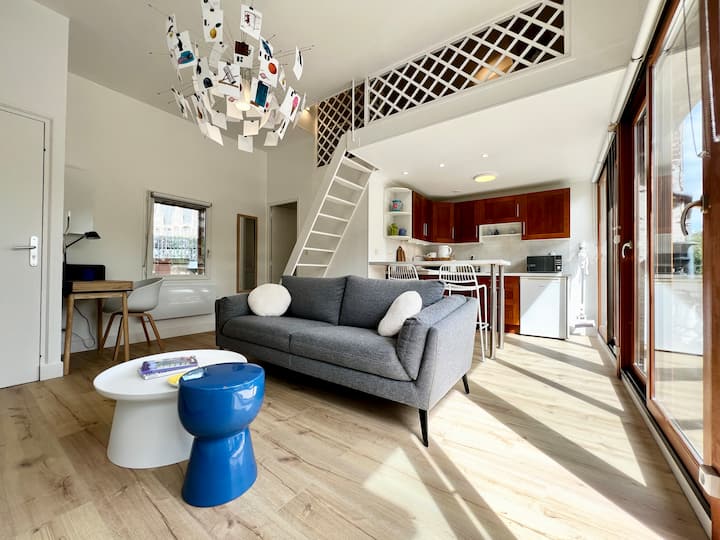 Suites 83 – Duplex Lumineux Avec Balcon - Gare d'Amiens