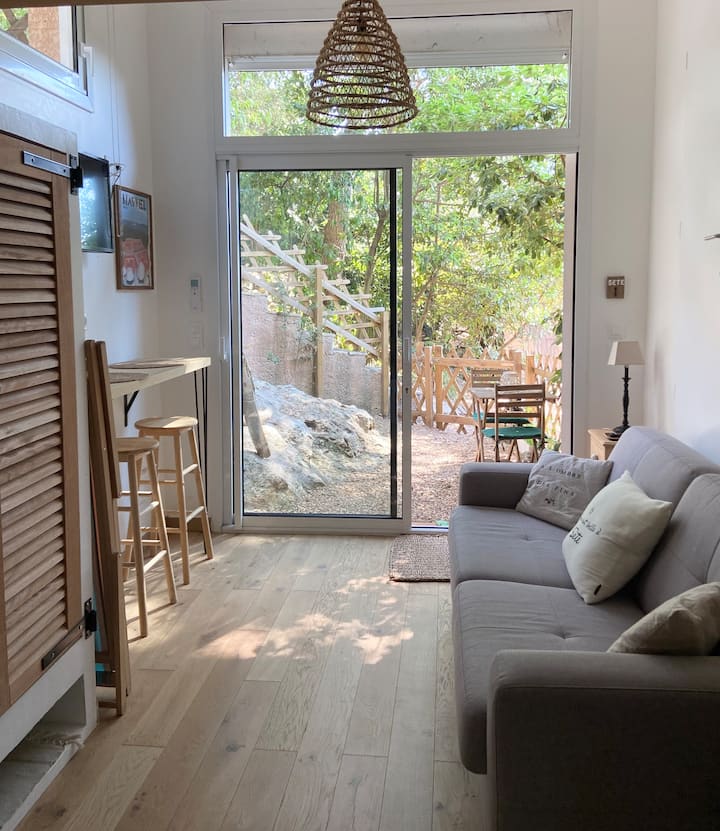 Studio A L'ombre Des Pins Sur Le Mont Saint Clair - Sète