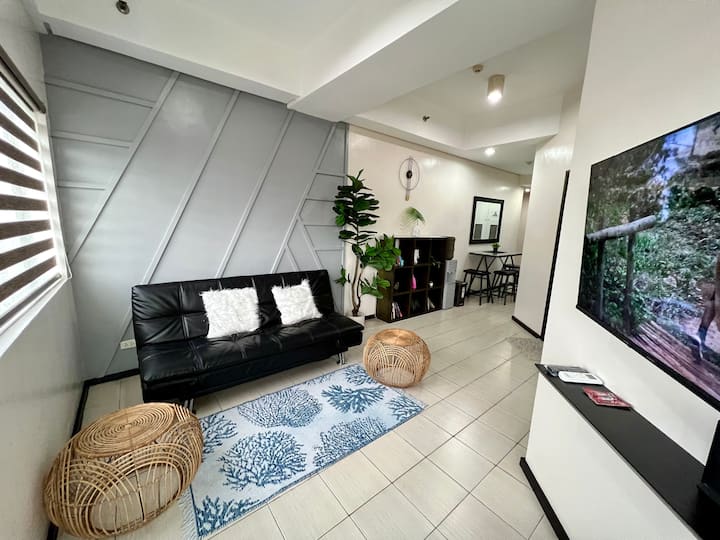 Spacious Fully-furnished Combined 1brcondocebucity - 세부