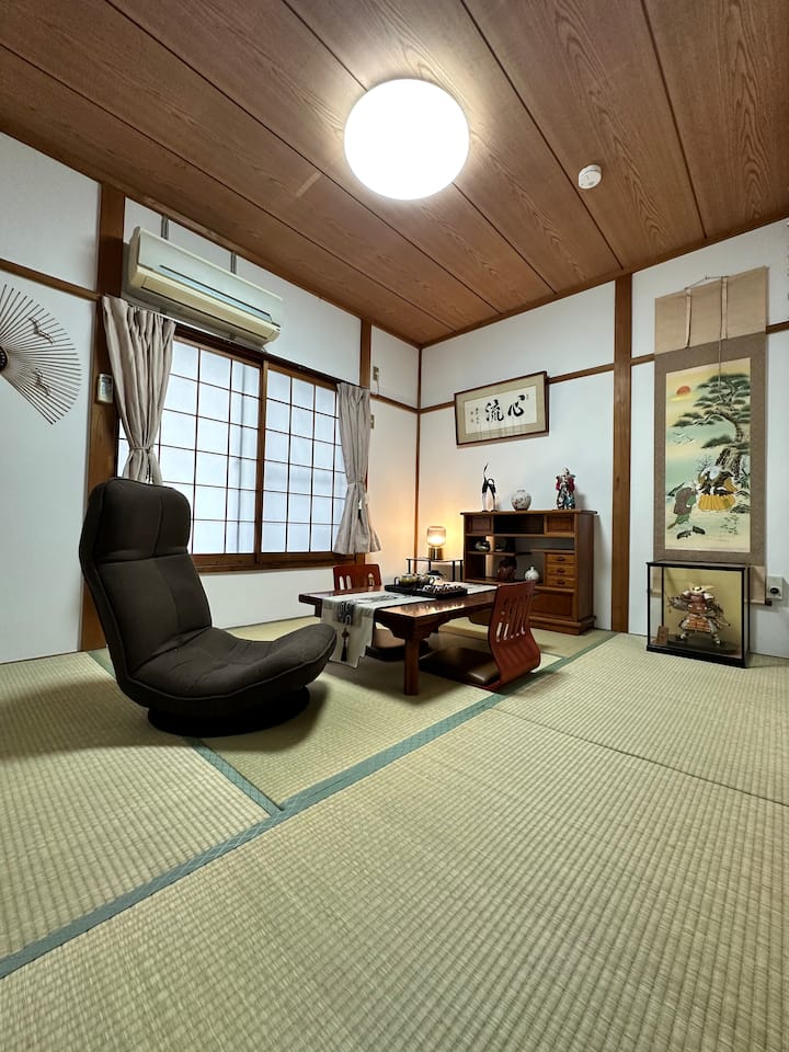 整栋日式别墅｜3室1厅｜天下茶屋站5分｜难波、日本橋、心斋桥2站3分｜kix直达｜85㎡｜最大6人 - Japan