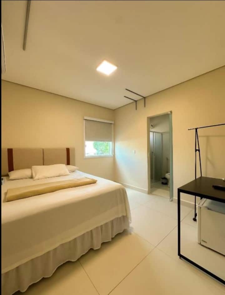 Quarto Casal 04 C/ Café Da Manhã / Teresina Hotel - Teresina