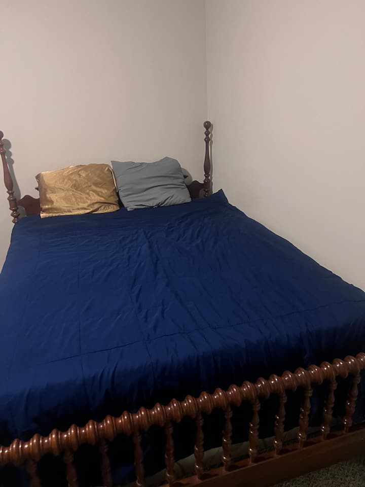 Relaxing Apartment W/ Amenities - Roswell, GA