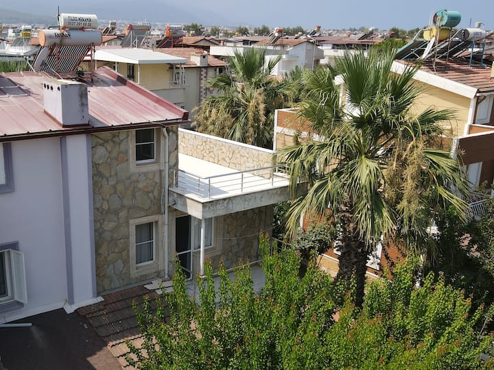 Doppelhaushälfte 4+1 - Davutlar