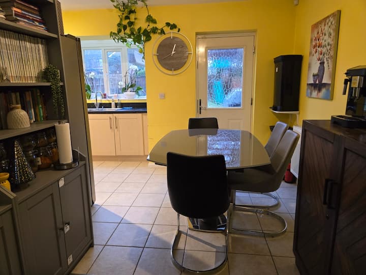 Modern Double Bedroom 3, Close To City And Uni - Coventry