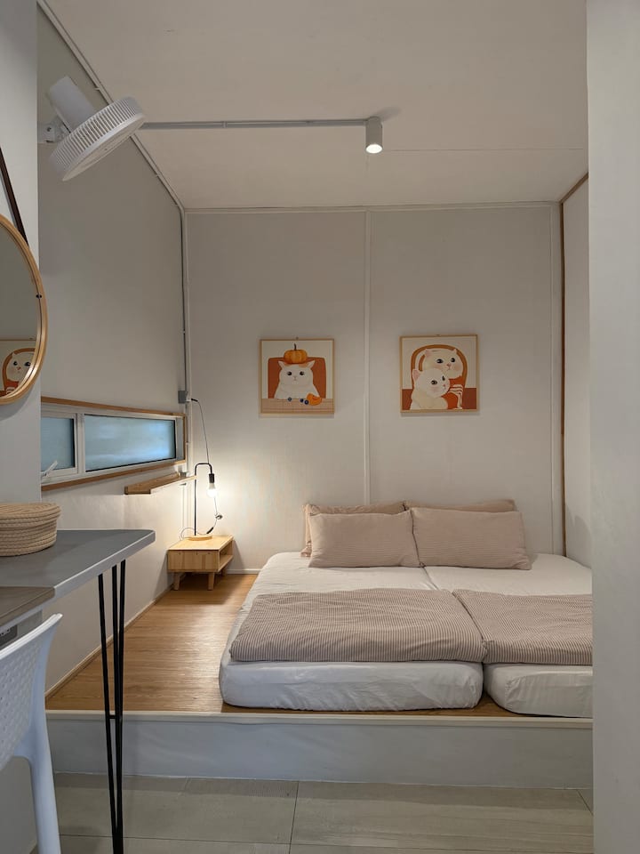 Compact Room For 2 Pax Only
(Cat Theme) - Kundasang