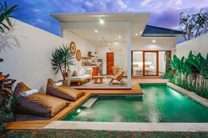 Villa 1ch De Luxe • Piscine Privée • Nyanyi Beach - Indonesia