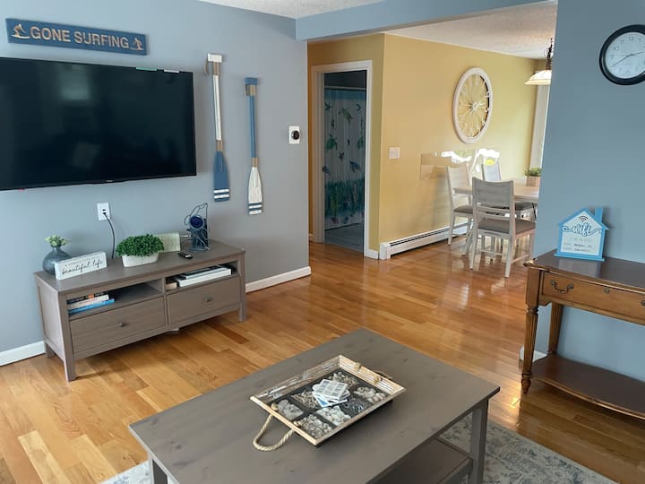 Falmouth-near Downtown+beaches Less Than 5 Mins - Oak Bluffs, MA