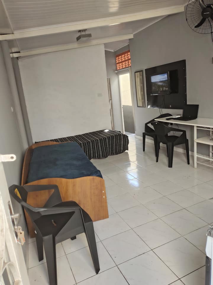 Casa Confortável, óTima Localização. - São José dos Campos