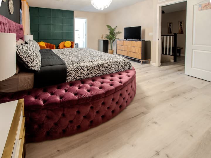 Luxury Family Homes Llc (Entire Space/king Bed) - Peoria, AZ