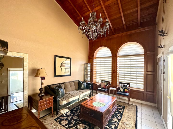 Brownsville Townhome - Brownsville, TX