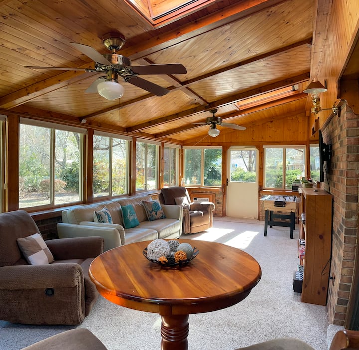 Sweet Retreat Near Beaches And Downtown Wilmington - Wrightsville Beach, NC