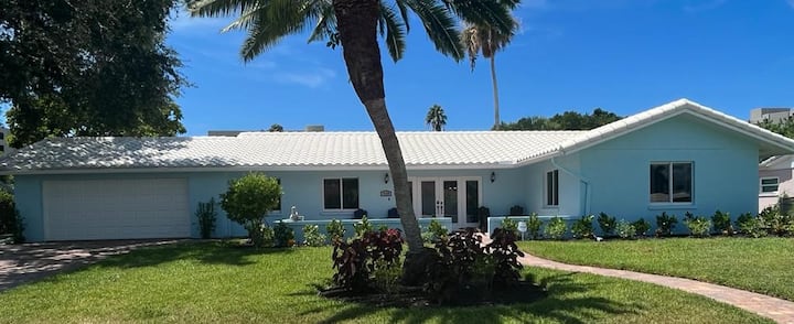 A Hidden Paradise - Longboat Key