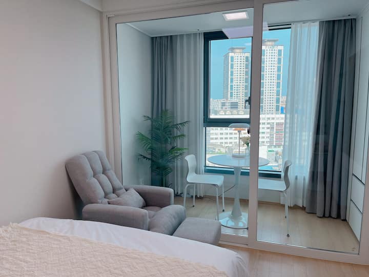 [&Home M318] 명동 | 최대2명ㅣ트리플역세권 | 역도보3분 | 서울여행 - Seoul