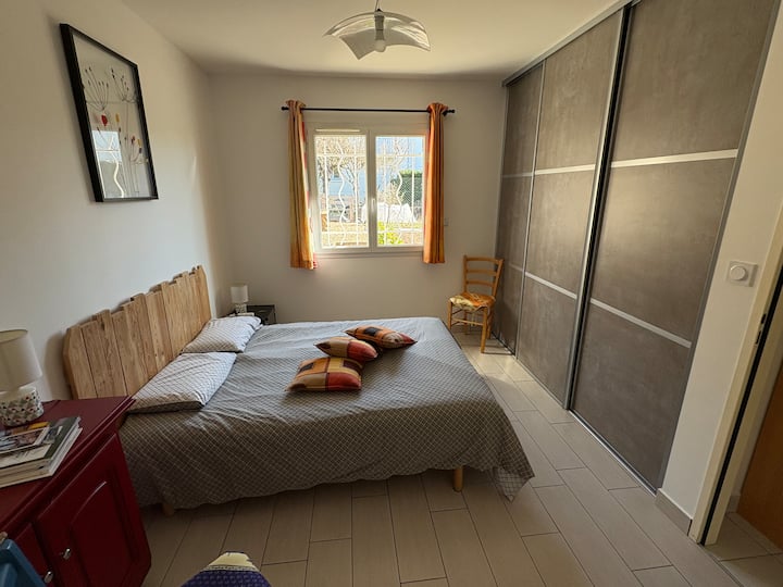 Chambre Dans Maison Simple Et Accueillante. - Vichy