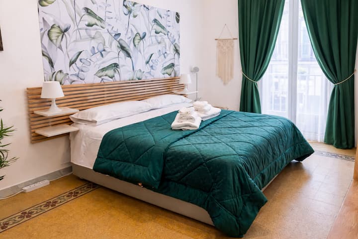 [Centre Historique] Family Suite Avec Cuisine - Naples