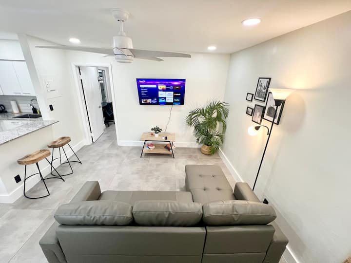 Central, Beautiful&spacious 1br/1bath In Lake Ridg - Fort Lauderdale
