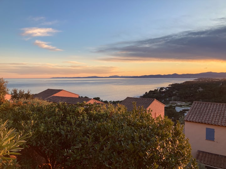Boulouris House, Sea View And Pool - Agay Plage