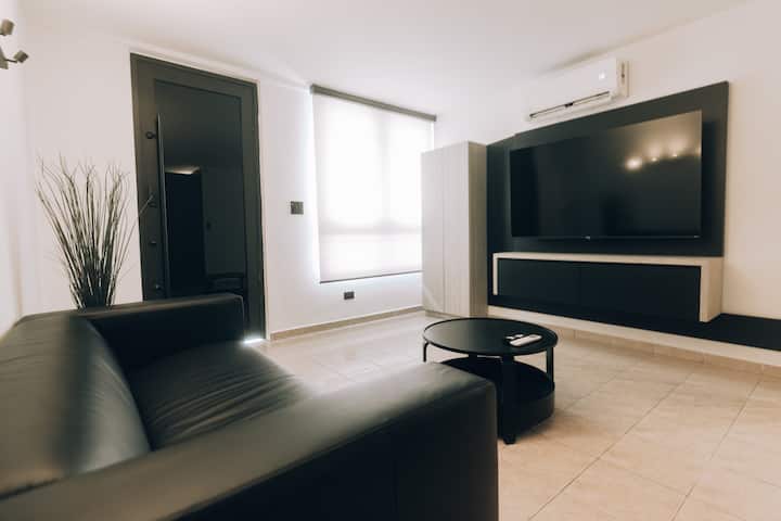First Stay Here Near The Airport - Trujillo Alto