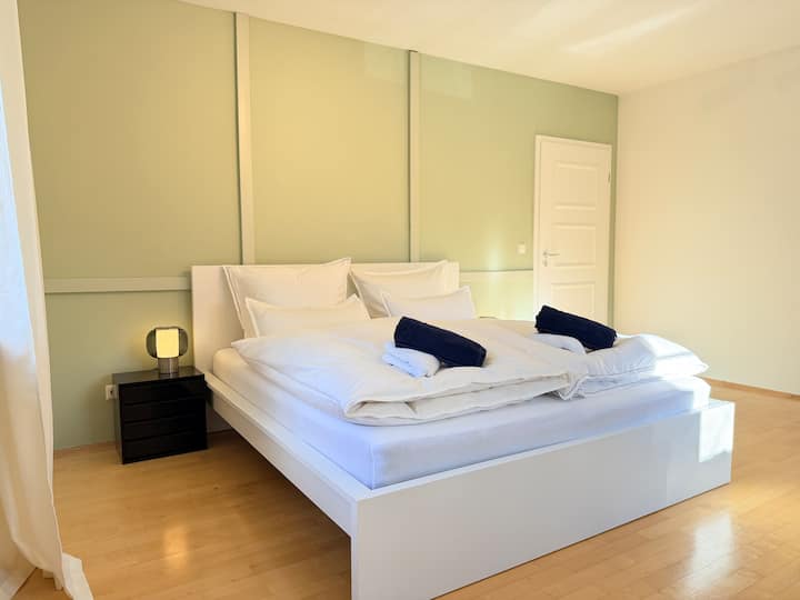 Blätterblick Suite - Munich