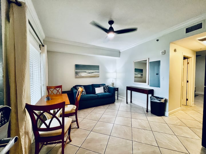 Escapes 1302 Affordable Studio, Amazing Pools! - Orange Beach, AL