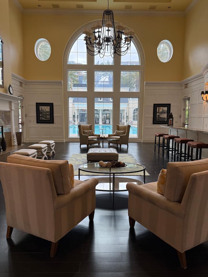 Irvine Gem Club House 31 Days Min. - Newport Beach, CA