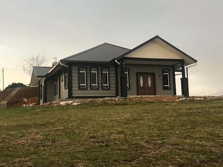 Nagaya Peak Bungalow - Ranau