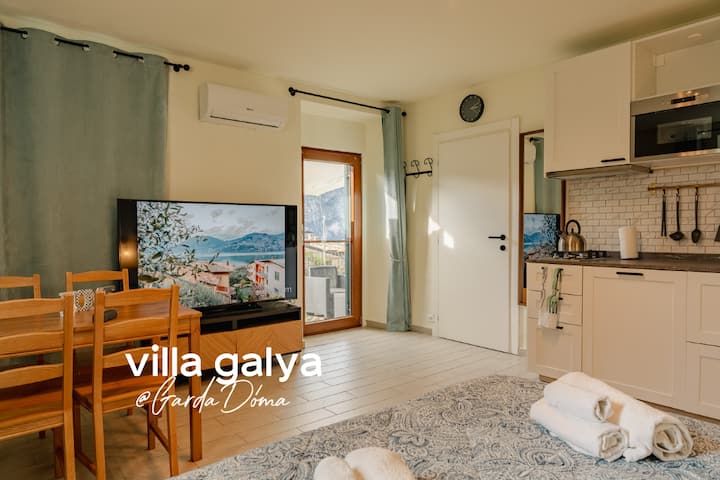 Lakeview Studio With Patio. Villa Galya @Gardadoma - Lake Garda