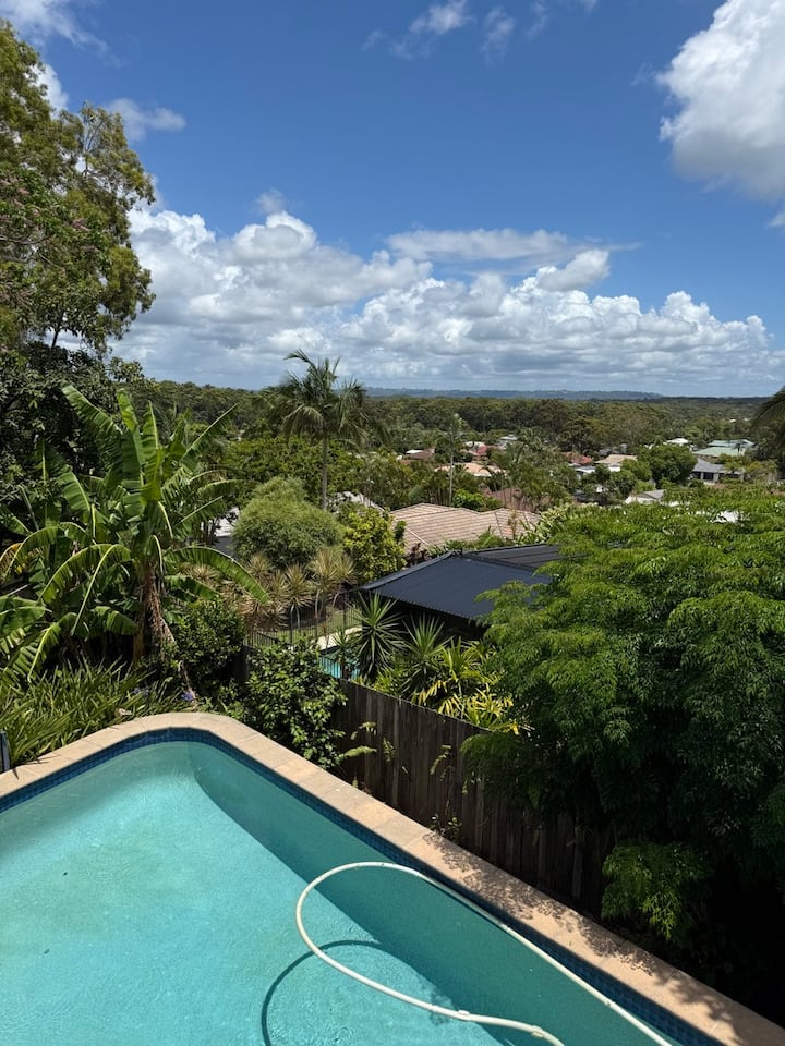 Caloundra Coastal Apartment/studio - Caloundra
