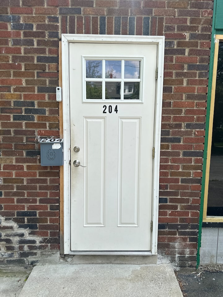 Spacious 3br Near Su Campus, Walk To Campus - Syracuse, NY