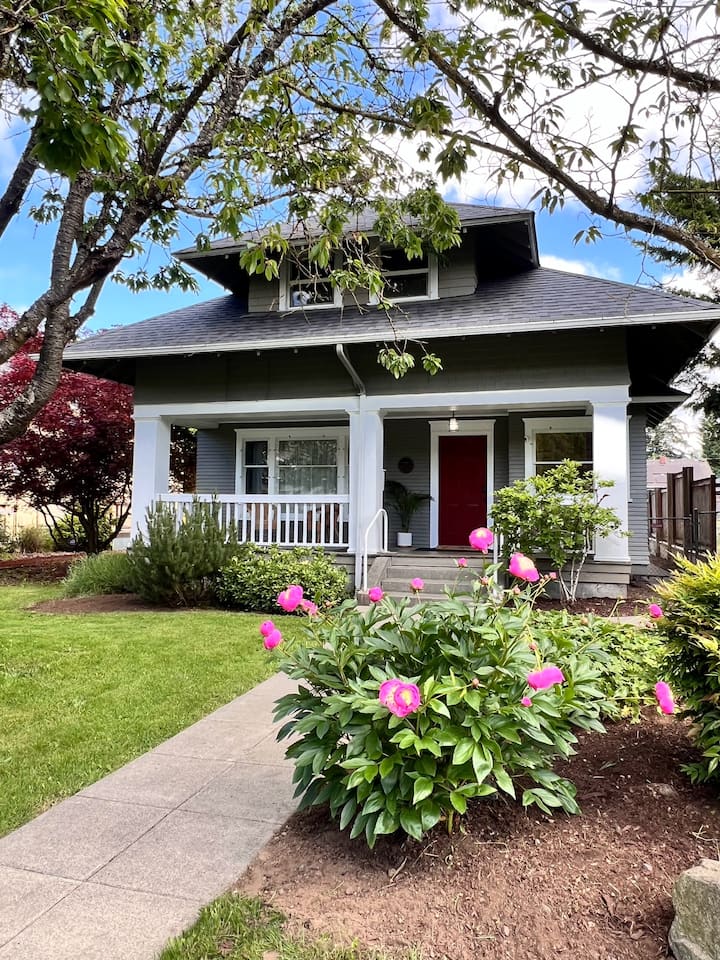 Historic Olympia Home - Charming - Great Location - Olympia, WA
