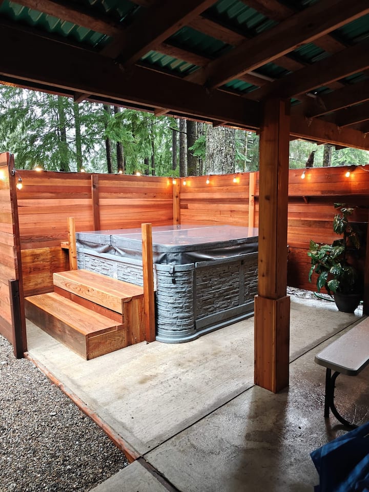 Cabaña En Forks, Jacuzzi - Forks, WA