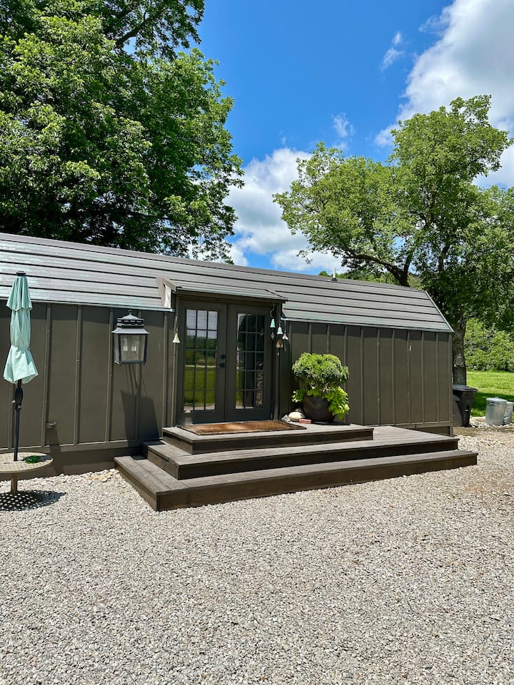 Strikeaxe Tiny Cabin – Ready For Summer Stays! - Pawhuska, OK