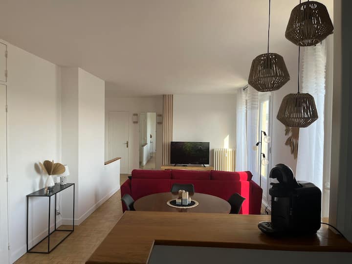 Appartement Lumineux Vu Panoramique - Montluçon