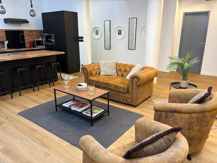 Appartement Type Loft De 110 M2 - Bordeaux