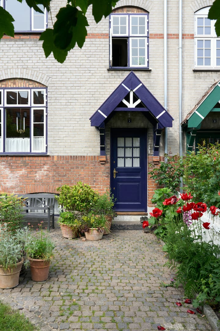 Eclectic, Spacious And Central Townhouse - Copenhaguen